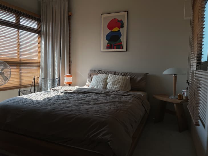 Tour a 735-Square-Foot Apartment in Singapore — Photos | Apartment Therapy